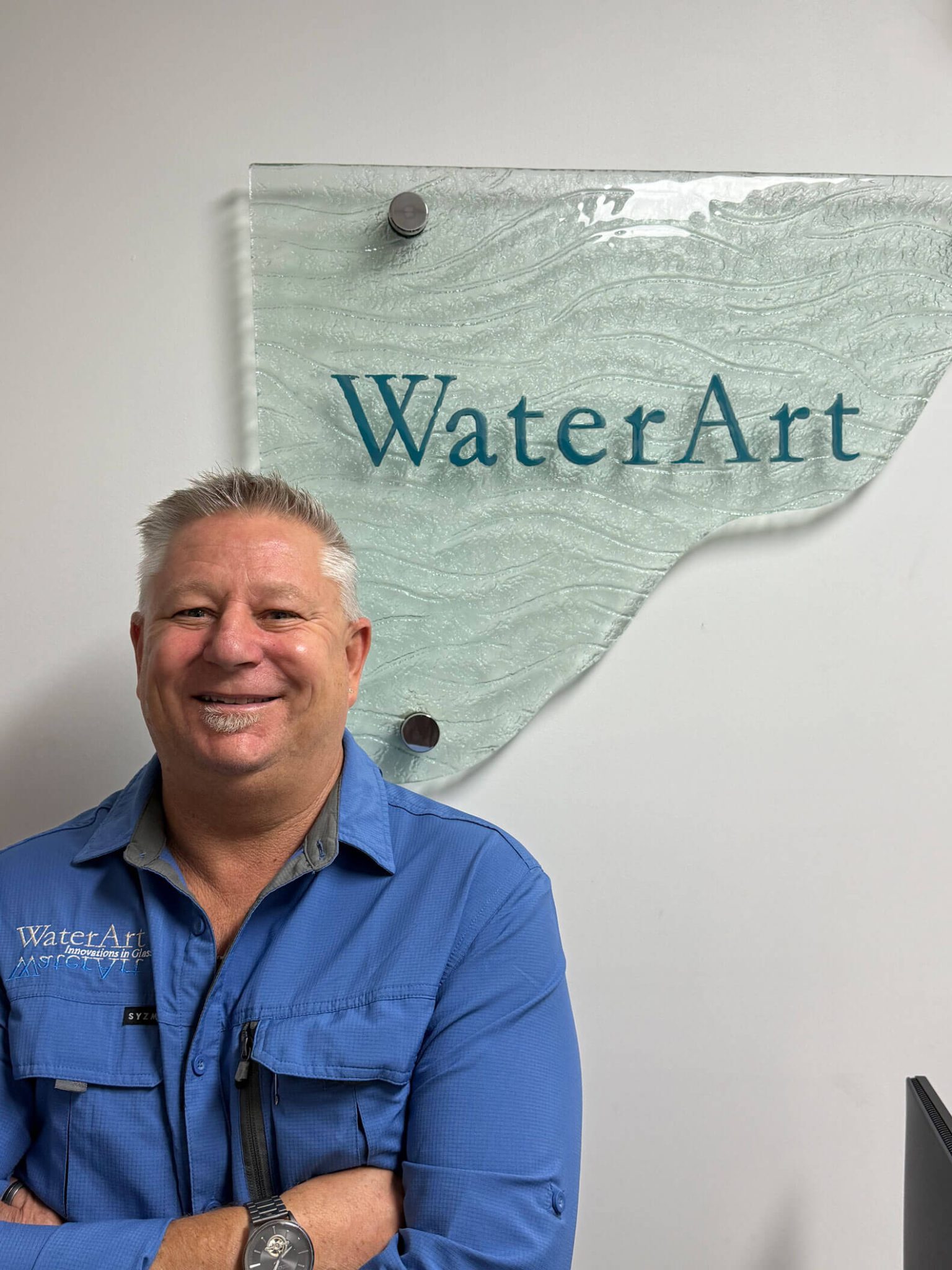 About Us | WaterArt Glass Innovators Burleigh Heads
